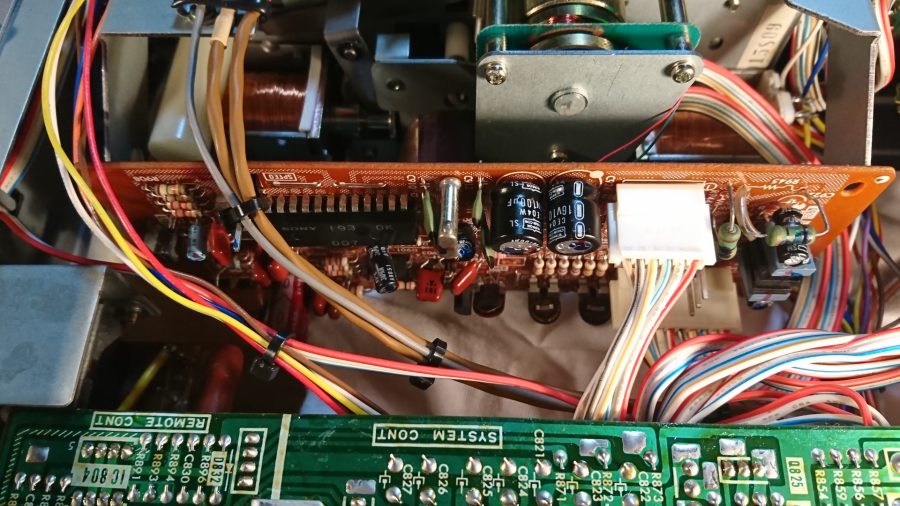 SONY TC-FX7 外観・内部の様子を実機の画像で紹介 | スーパーカセッターズ SuperCassetters'